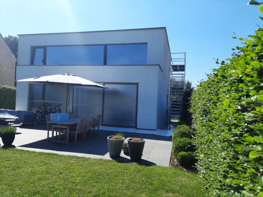 Buitenmuur bezetten: hoe werkt dat en hoeveel kost het? | Solusio